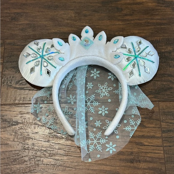 Disney | Accessories | Disney Elsa Minnie Ears | Poshmark